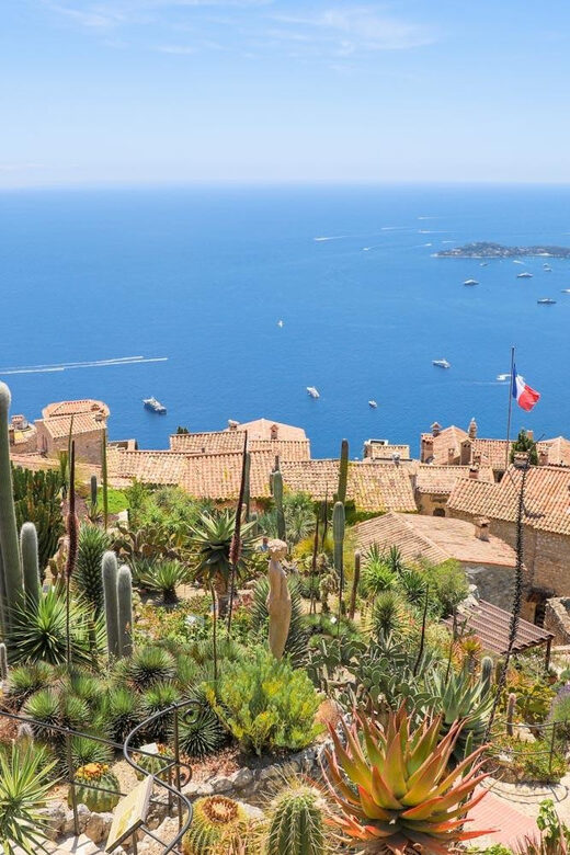 Monaco, Eze, Villefranche and Famous Houses Private Tour - Villefranche: A Charming Stop