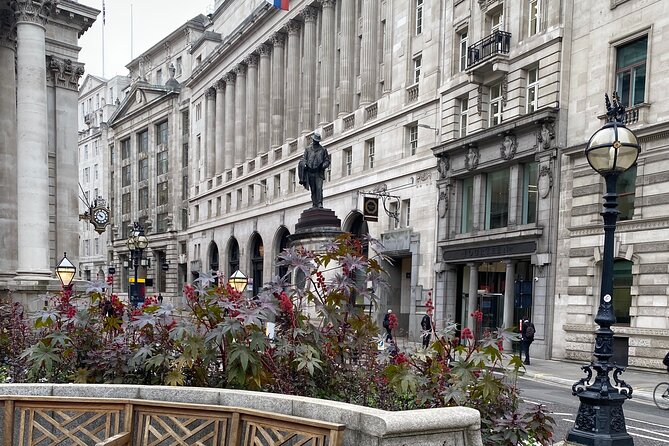 Money and Power in the City Sightseeing Tour - Exploring Londons Financial Roots