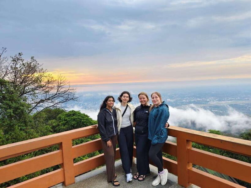 Monk trails hike, Wat Phalat, Monk chanting, Wat Doi Suthep. - A Step-by-Step Look at the Itinerary