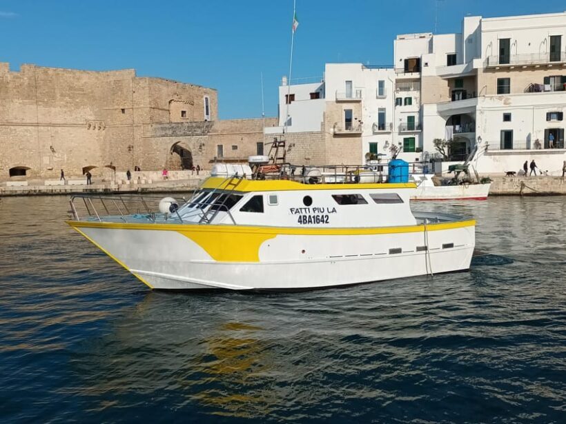 Monopoli: Polignano a Mare fishing Tour with Aperitif - A Well-Rounded Experience on the Water