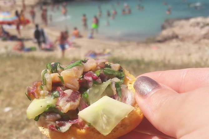 Monopoli Tour among legends and history - FAQs