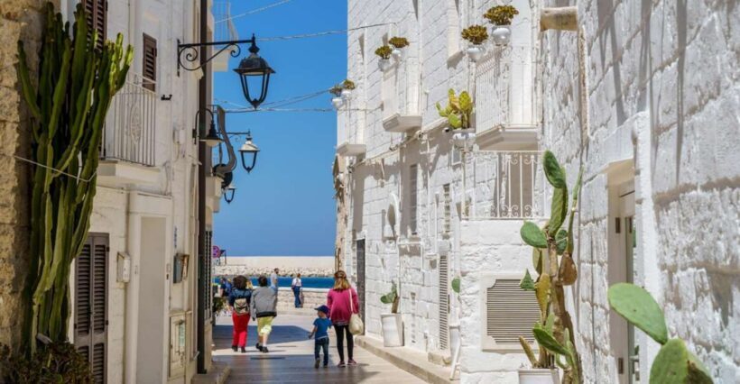 Monopoli: Walking Street Food Tour - FAQs