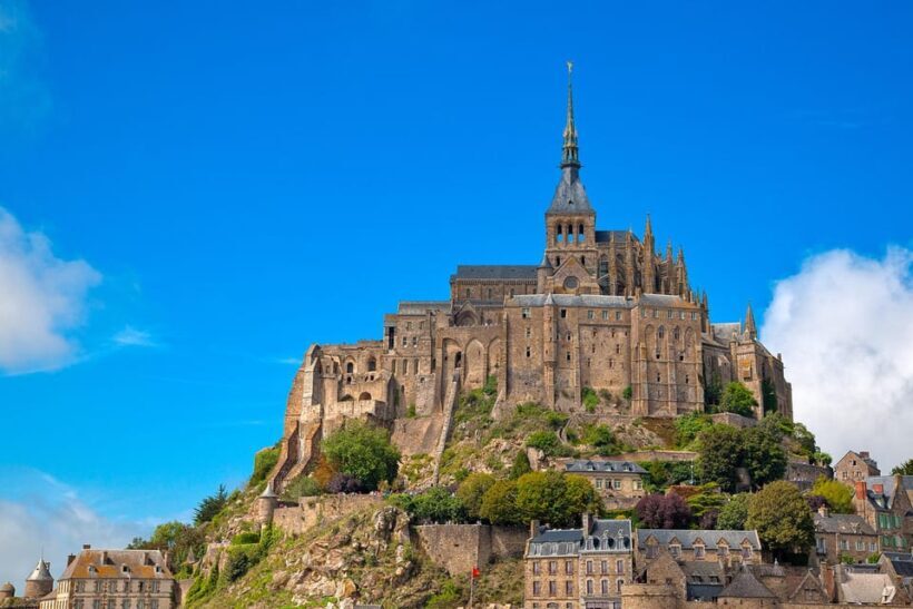 Mont Saint Michel: Departure from Le Havre, Deauville, Honfleur - Key Points