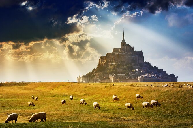 Mont Saint Michel Guided Day Trip with Hotel Pickup - Exploring the Mont Saint Michel Guided Day Trip with Hotel Pickup