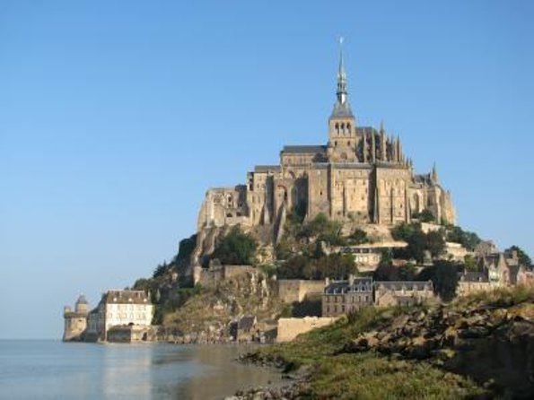 Mont St Michel Guided Day Trip From Paris in Minivan - Key Points