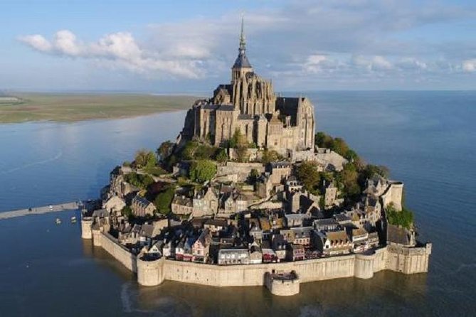 Mont St Michel Guided Day Trip From Paris in Minivan - Travel Details