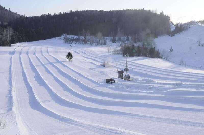 Mont-Tremblant: Snow Tubing with a Mechanical Lift - What to Expect During Your Visit