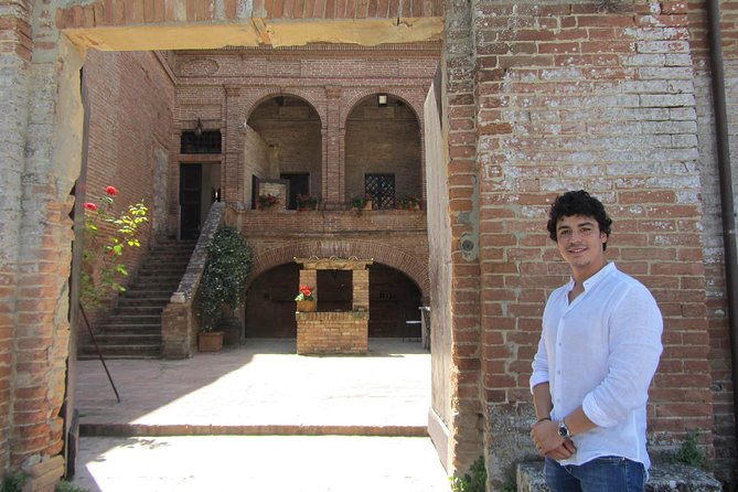 Montalcino Castle and Vineyards Tour With Tasting - Meeting Point and Logistics