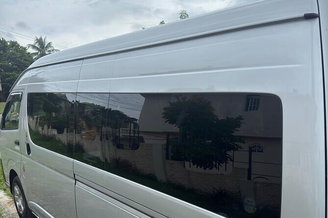 Montego Bay Airport and Riu Reggae Private Shuttle - The Value of a Private Transfer