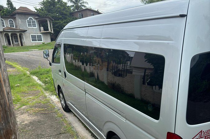 Montego Bay Airport and Sunset at the Palms Private Shuttle - Cost and Value Analysis