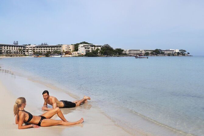 Montego Bay Airport Private Transfers to Royalton Negril - Key Points