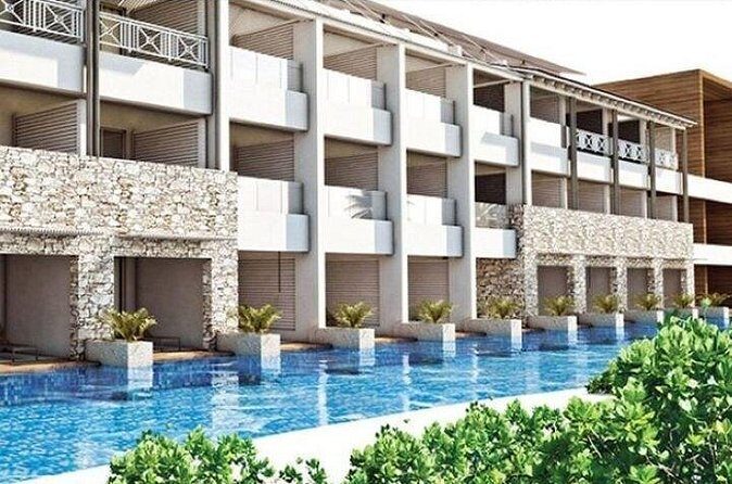 Montego Bay Airport to Royalton/Hideaway Negril Private Transfer - FAQ