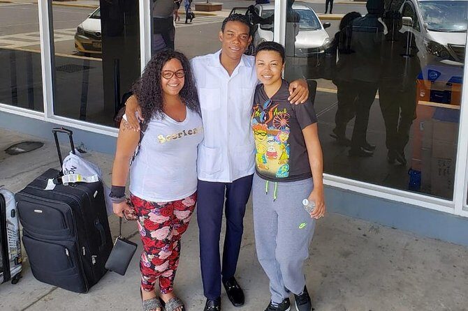 Montego Bay Airport Transfer to Resorts in Montego Bay - Who Should Book This Transfer?