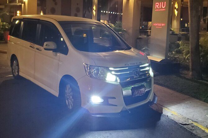 Montego Bay Airports transfers to all hotels/villas in Jamaica. - Key Points