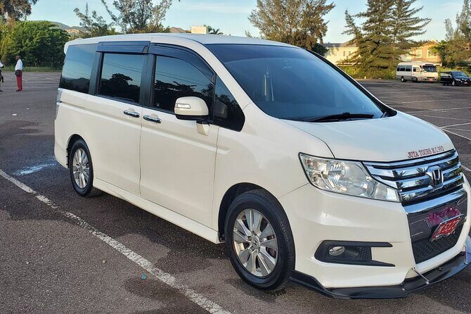 Montego Bay Airports transfers to all hotels/villas in Jamaica. - What to Expect from the Montego Bay Airport Transfer