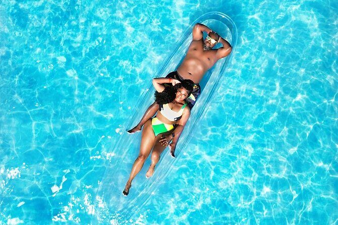 Montego Bay Clear Kayak Photoshoot & Hip Strip Shopping - The Experience in Detail