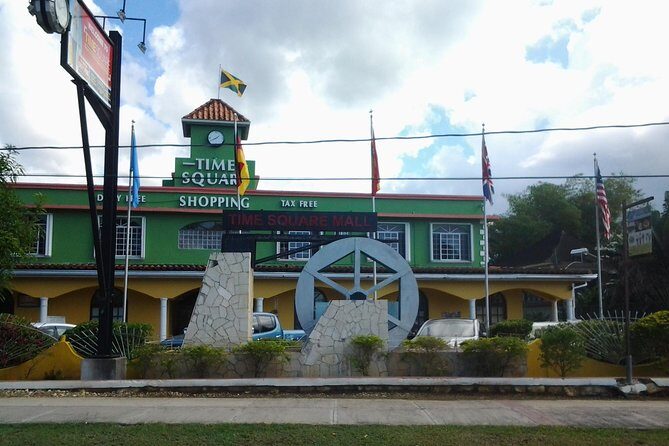 Montego Bay Excursion Negril 7 Miles Beach, Rick's Cafe and Time Square Shopping - FAQs