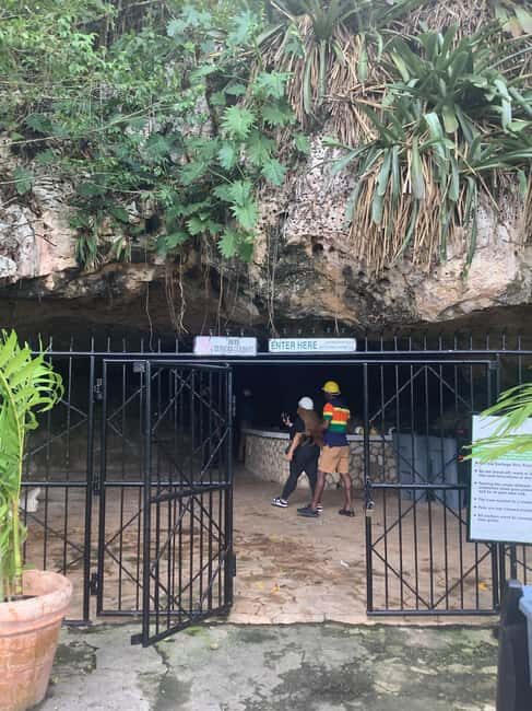 Montego Bay: Green Grotto Caves Tour - Who Would Love This Tour?