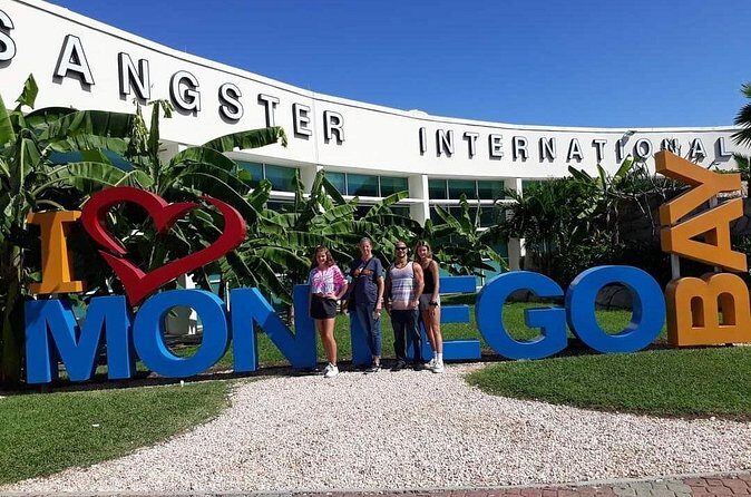 Montego Bay Hotels Private Airport Transfer - The Review in Detail: A Closer Look at the Experience