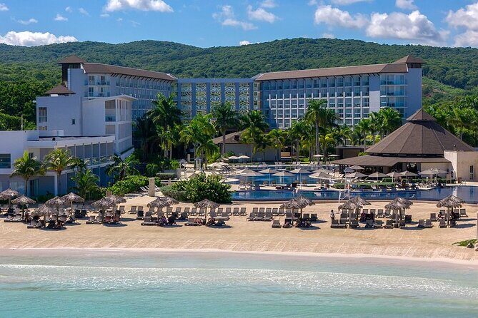 Montego Bay Jamaica Airport Transfer to Falmouth/ Trelawny Hotels - What to Expect from Your Montego Bay to Falmouth Transfer