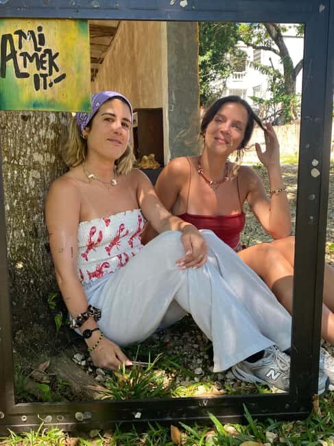 Montego Bay: Make Your Own Jamaican Souvenirs - An In-Depth Look at the Experience