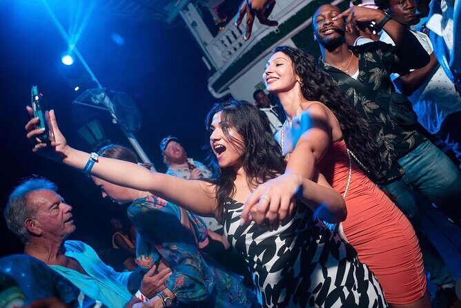 Montego Bay Night Out Lounge2727 Private and Customize Transfer - FAQ