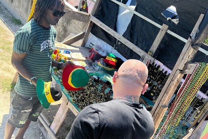 Montego Bay Sightseeing, Souvenir Shopping and local food hunt - Key Points