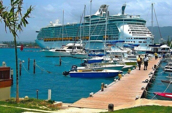 Montego Bay To Ducanon and Juwel Runaway Bay Transfer 1 Way - The Sum Up