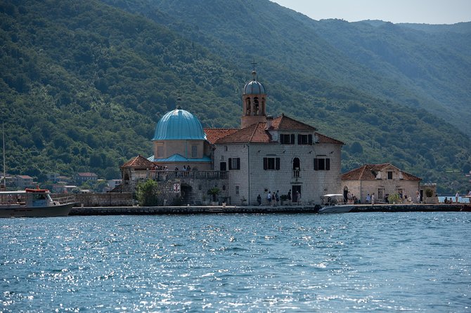 Montenegro: Bay of Kotor Day Trip From Dubrovnik - Exploring Kotor