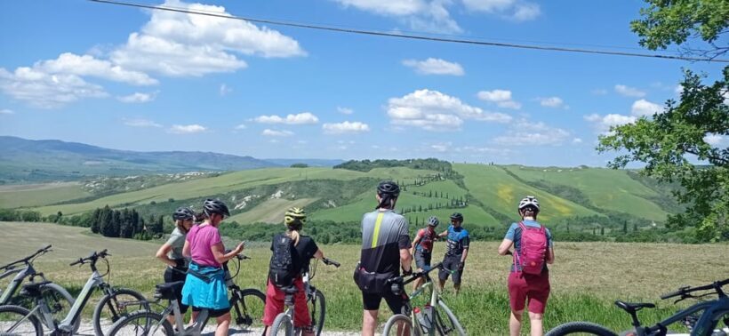 Montepulciano: E-Bike Tour with Historic Center Visit - Key Points