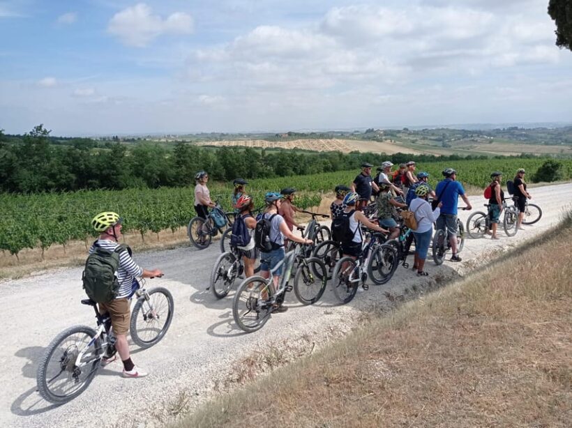 Montepulciano: E-Bike Tour with Historic Center Visit - A Journey Through Tuscany’s Countryside and Culture