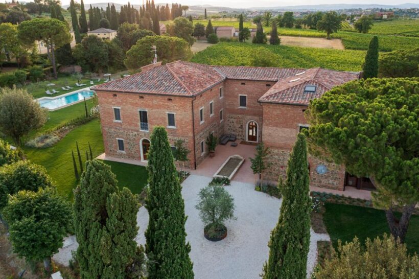 Montepulciano: Wine Tasting in the Tuscan countryside - Why This Experience Works