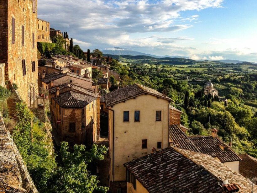 Montepulciano: Winery Tour and Tasting - Accessibility and Practical Tips