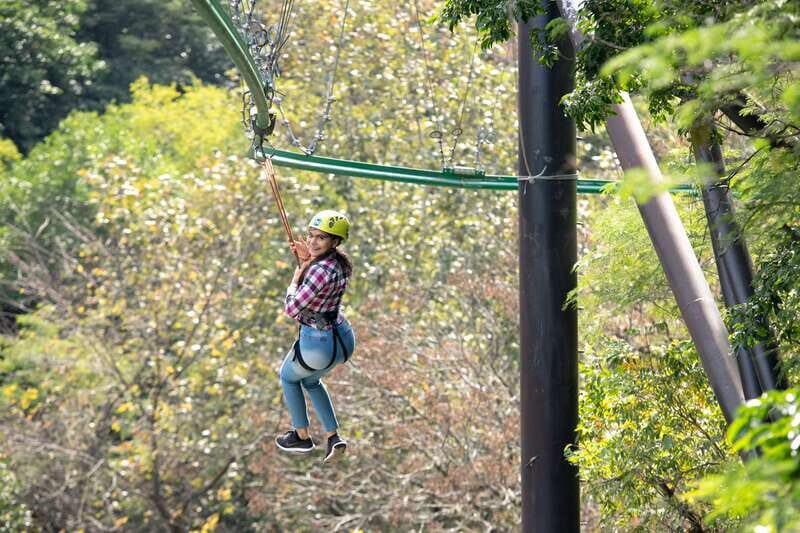 Monterrey,NL: IBO Roller Zip in Cola de Caballo - Key Points