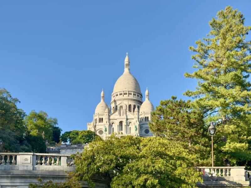 Montmartre Guided Tour with Sacré Cur Church & City Views - Exploring Montmartre: A Walk Through Artistic Paris