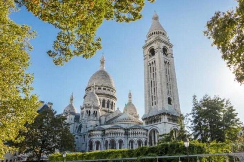 Montmartre Guided Tour with Sacré Cur Church & City Views - The Experience for Different Types of Travelers