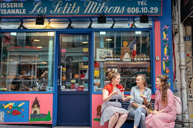 Montmartre Private Food Walking Tour With Locals: The 10 Tastings - Meet Your Local Guide