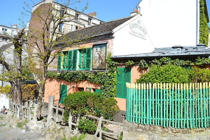 Montmartre & Sacré Coeur Private Historical 2-Hour Walking Tour in Paris - Visitor Testimonials and Memorable Experiences