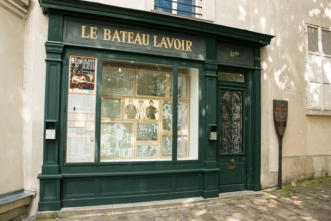 Montmartre Sacre Coeur Tour With Local Guide - Meeting and End Points of the Tour