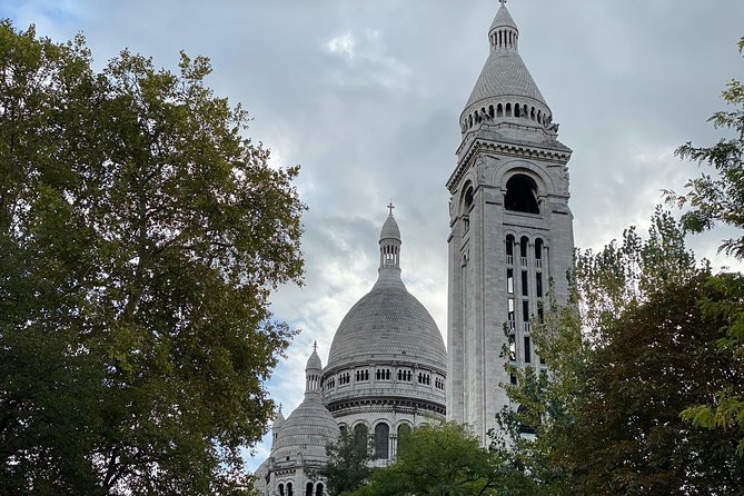 Montmartre Semi Private Walking Tour MAX 6 PEOPLE Guaranteed - Meeting and Ending Points: What to Know