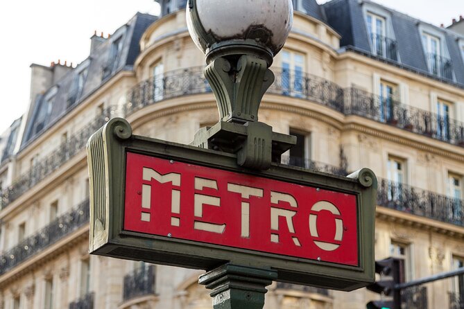 Montmartre Walking Tour: The Best of Art, Culture &Parisian Charm - Traveler Reviews and Feedback