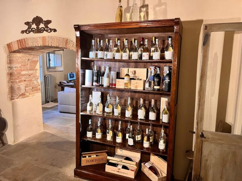 Montone Castles Tour With Dinners in Castello Cardaneto - Itinerary and Highlights