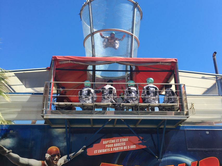 Montpellier: Free fall simulation for an Adult: 2 flights - FAQ