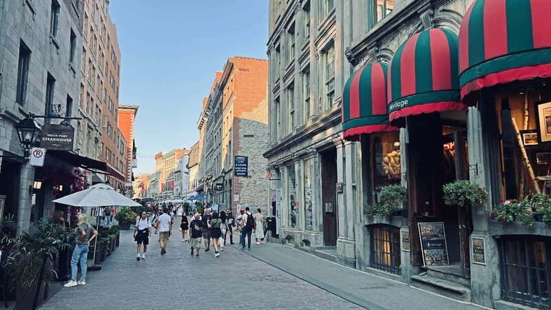 Montreal 3-Hour Private Car Tour with Expert Local Guide - FAQ