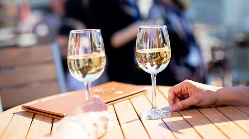 Montréal: 3 or 5-Course Dinner Cruise with DJ & Dancing - FAQ