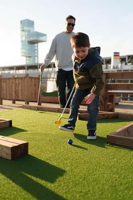 Montreal: Bungee Jump + Mini-golf (Combined Offer) - Key Points