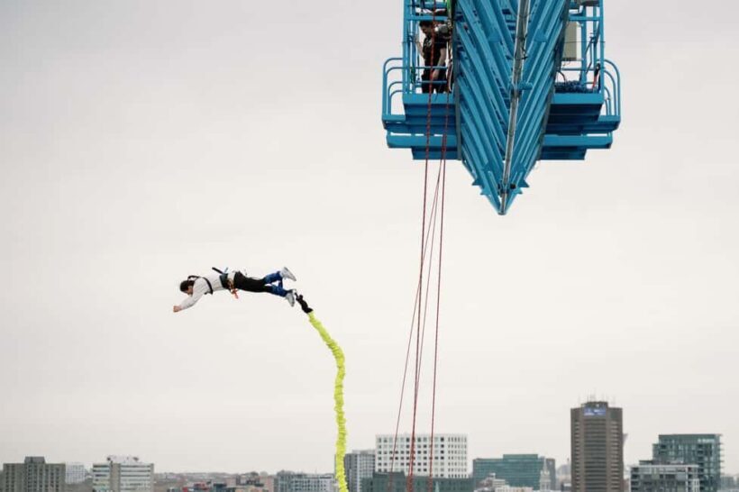 Montreal Bungee: The highest bungee jump in Canada - An Overview of Montreal Bungee