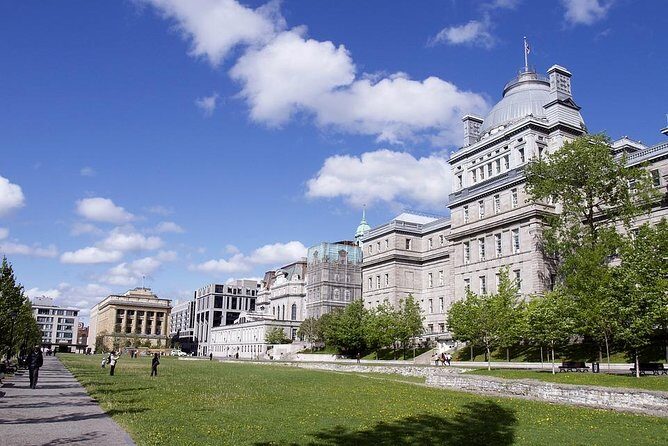 Montreal City Sightseeing Tour with Live Commentary - Authentic Experiences and Tips from Reviews