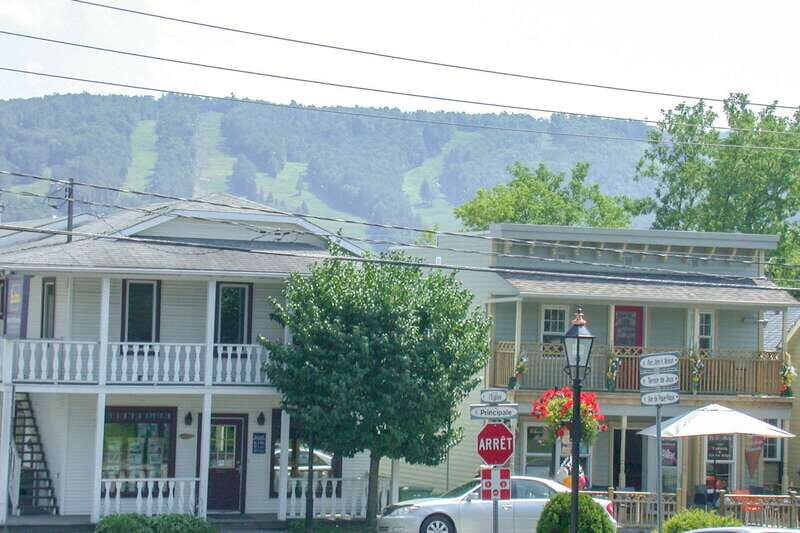 Montreal: Laurentian Mountains Day Trip - Authentic Experiences and Practical Details