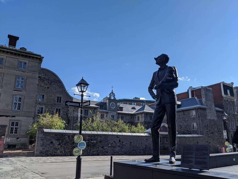 Montréal: Old Town Small Group Guided Walking Tour - The Sum Up